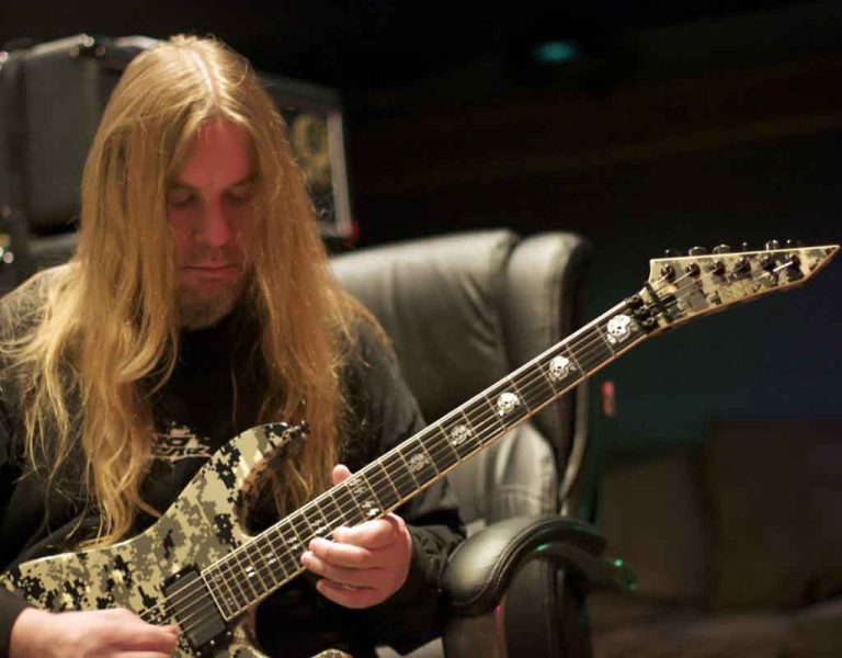Death Metal Underground » jeff_hanneman_-_guitar